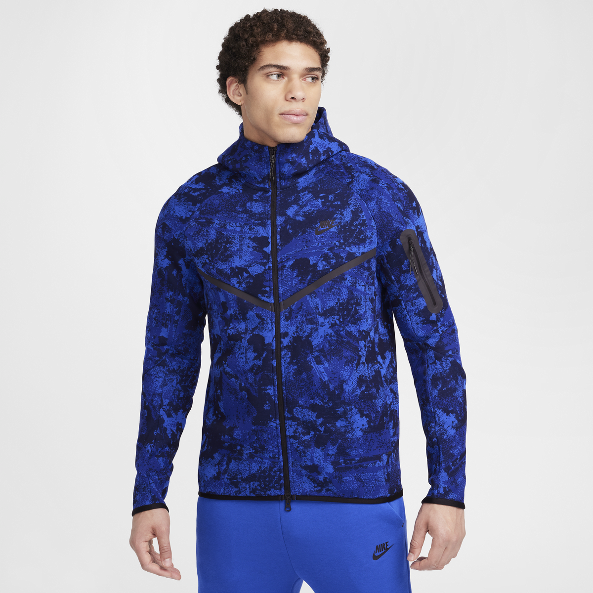 Nike Tech Windrunner Fleece Full-Zip Hoodie - Blue | Editorialist