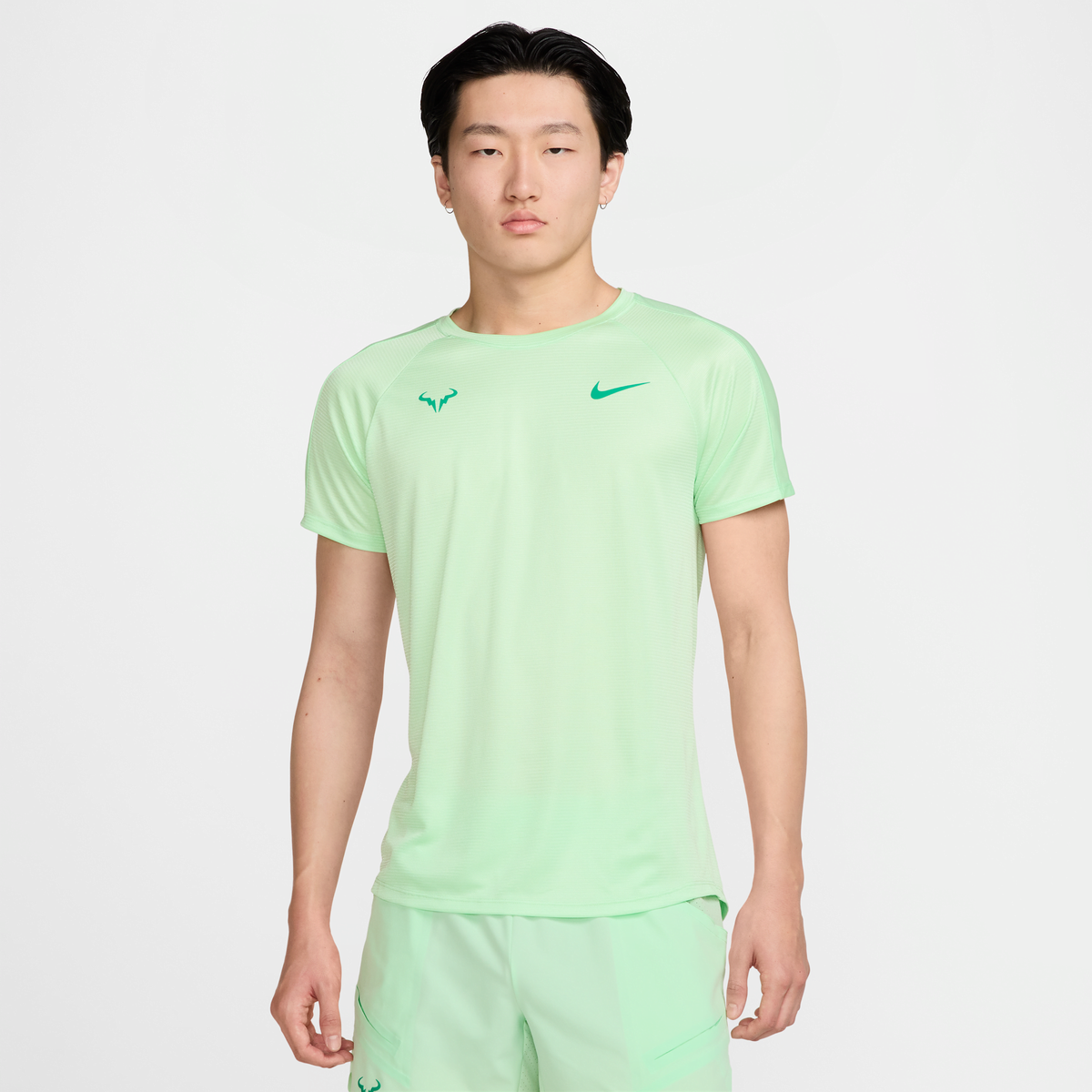 Nike Rafa Challenger Dri-Fit Short-Sleeve Tennis Top - Green | Editorialist