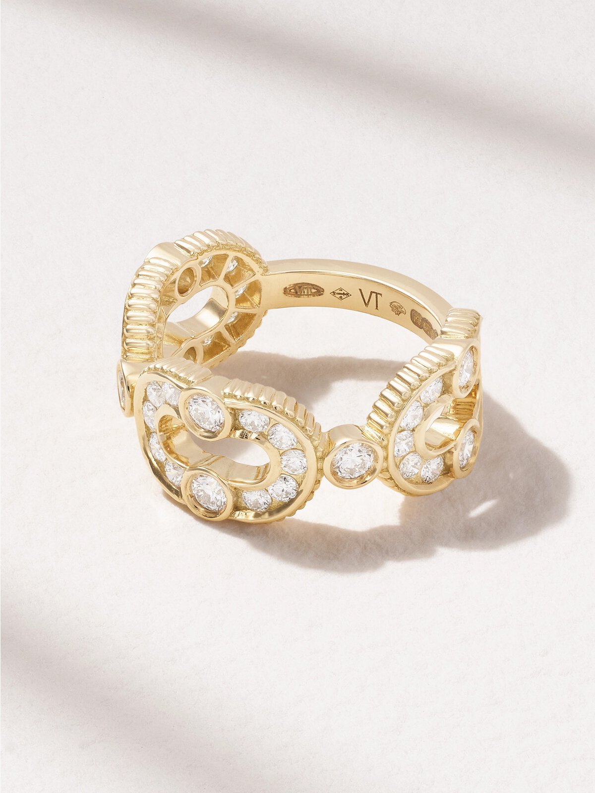 Viltier Magnetic Enchainé 18-Karat Diamond Ring - Gold | Editorialist