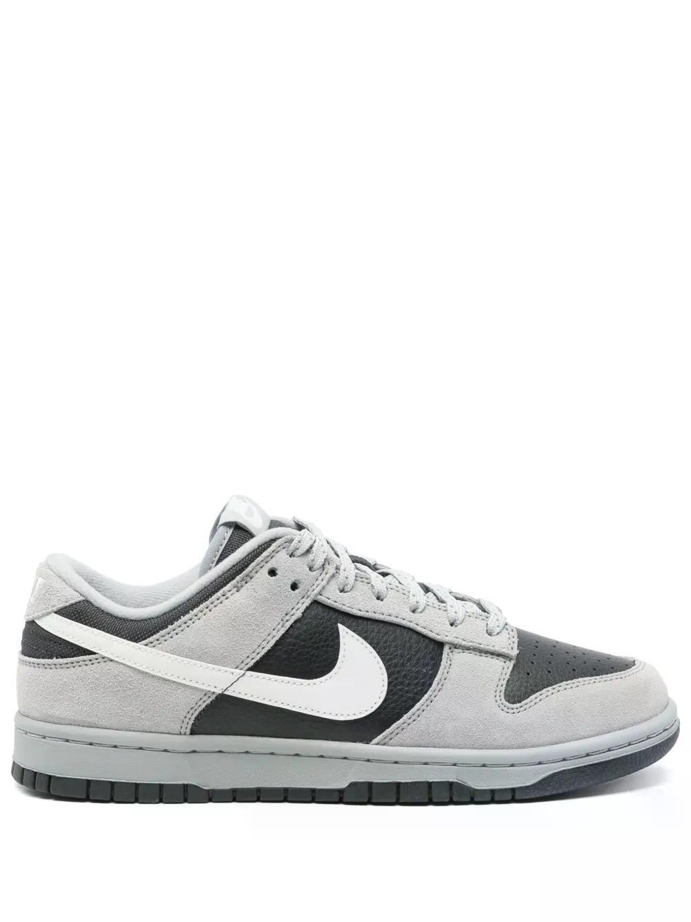 Nike Dunk Low Sneakers - Grey | Editorialist