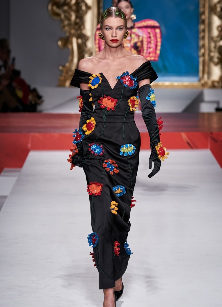 MFW Moschino Look 38
