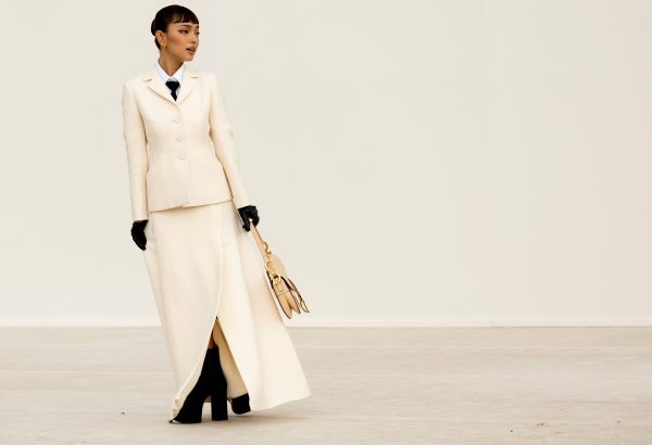 Winter White Outfits: This Season's Best Looks | Style