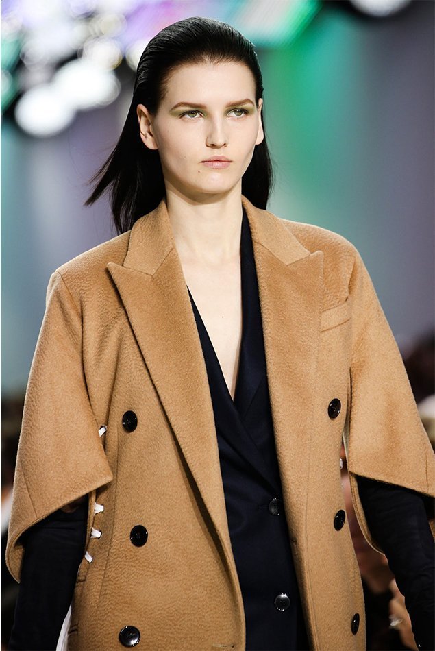 Raf Simons Through the Years_0010_2014_Ready to Wear_Christian Dior_2