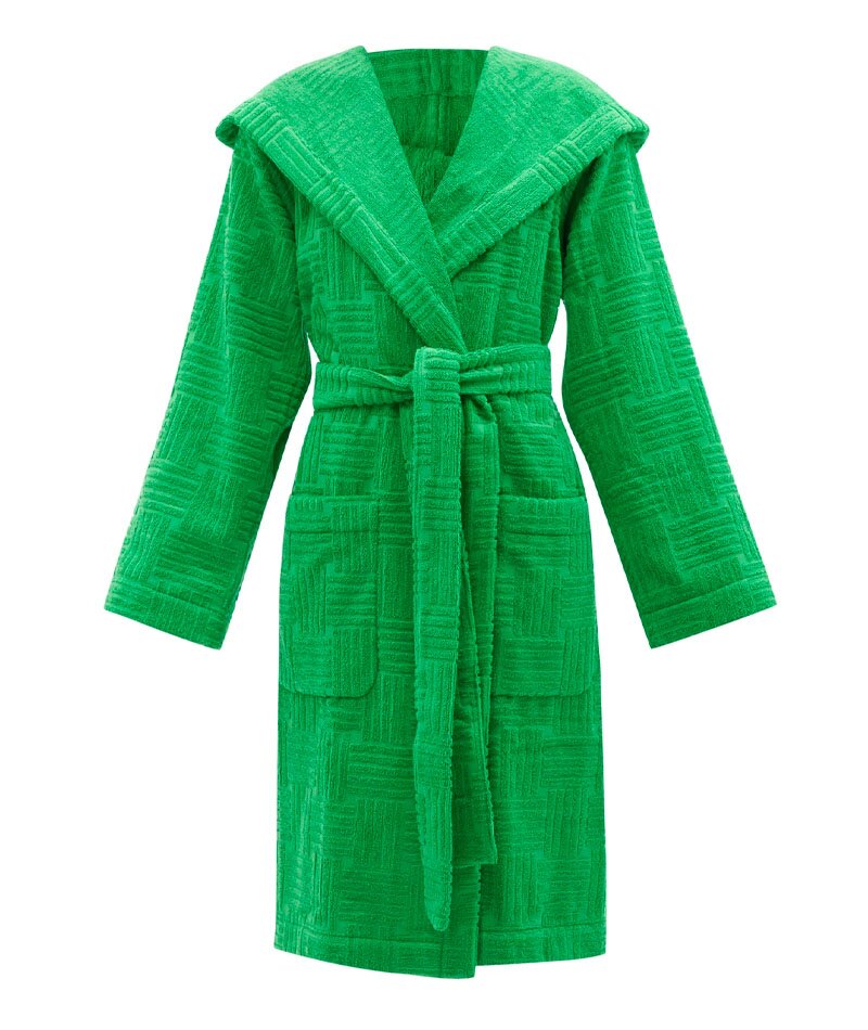 15 Best Bathrobes for Women 2022: Skims, La Perla, Soho Home, & More.