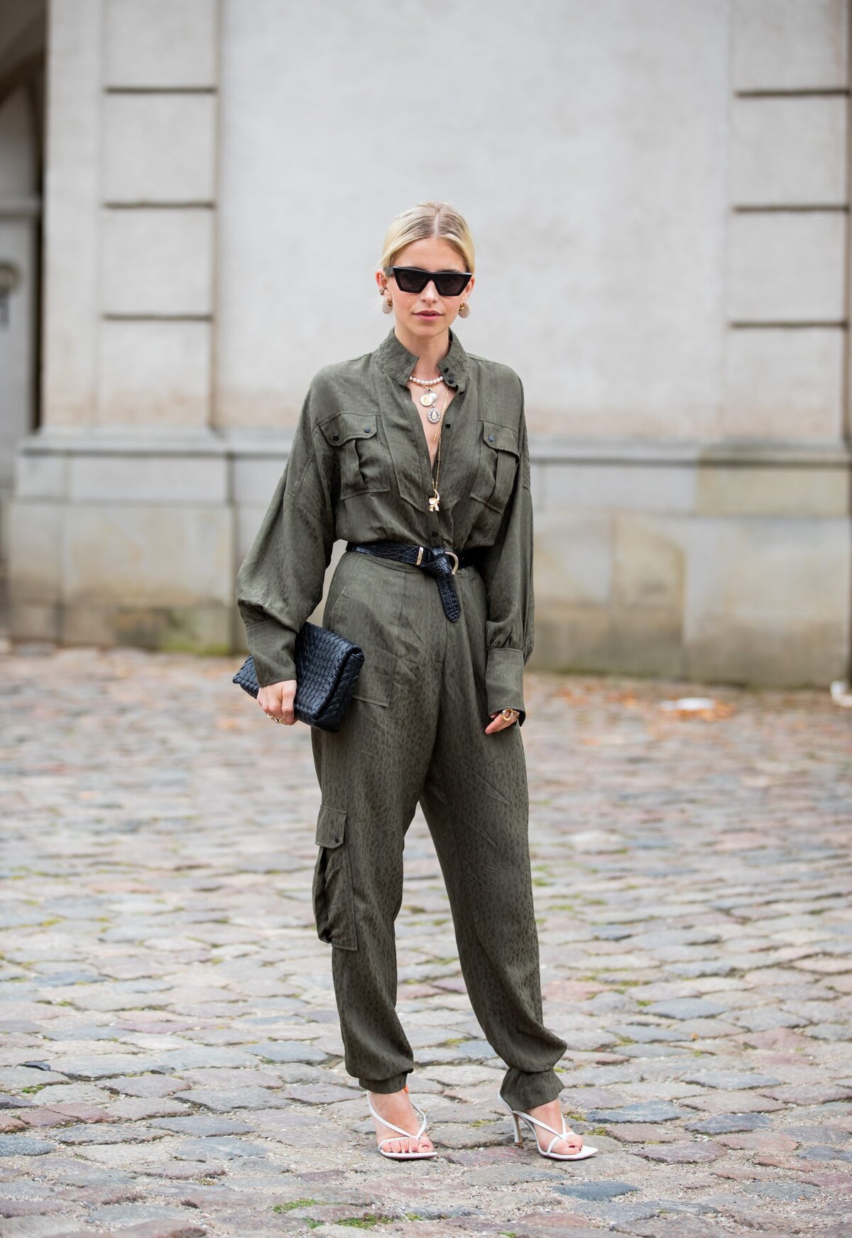 5 Summer Suiting Outfit Ideas: How to Wear a Summer Suit