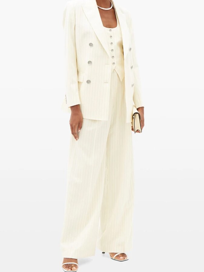7 Best Power Suits for Corporate Coolness 2022