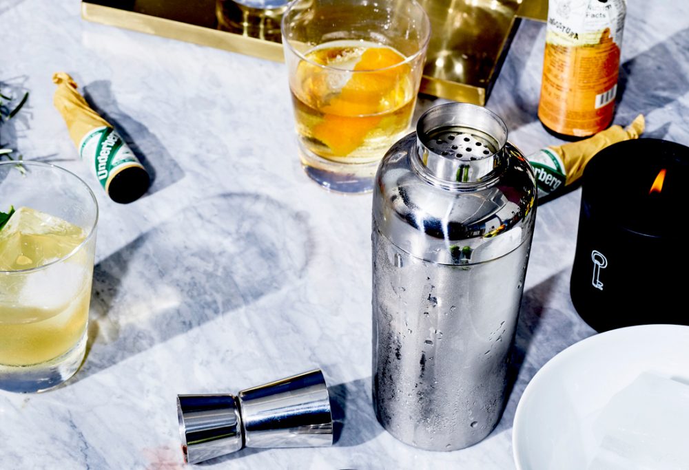 15 Cocktail Shakers for AtHome Bartending Cool Cocktail Shakers