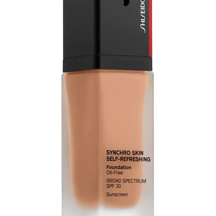 13 Best Foundations for Oily Skin 2022: Matte & Oil-Free Foundations