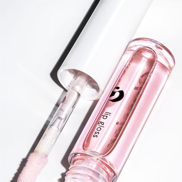 These 13 Clear Lip Glosses Are What Early 2000s Dreams Are Made Of