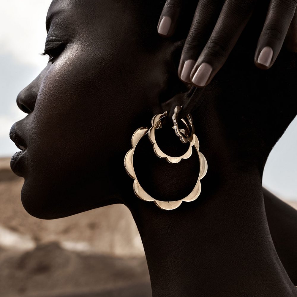 20 Best Minimalist Earrings of 2022: Simple Everyday Earrings