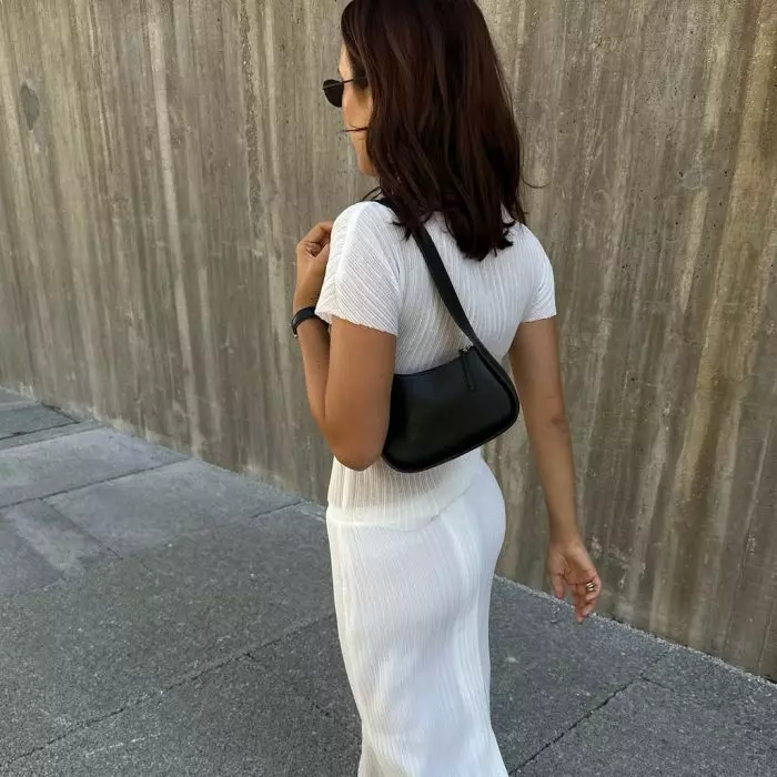 Eliminate Outfit Fatigue With These Mix-and-Matchable Skirt Sets
