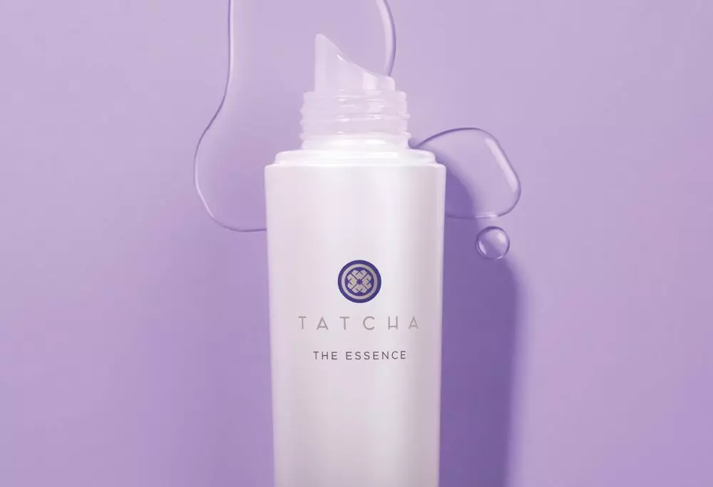 Tatcha The Essence Review: How It Saved My Dry, Irritated Skin In 7 Days