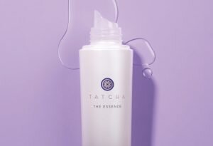 Tatcha The Essence Review: How It Saved My Dry, Irritated Skin In 7 Days