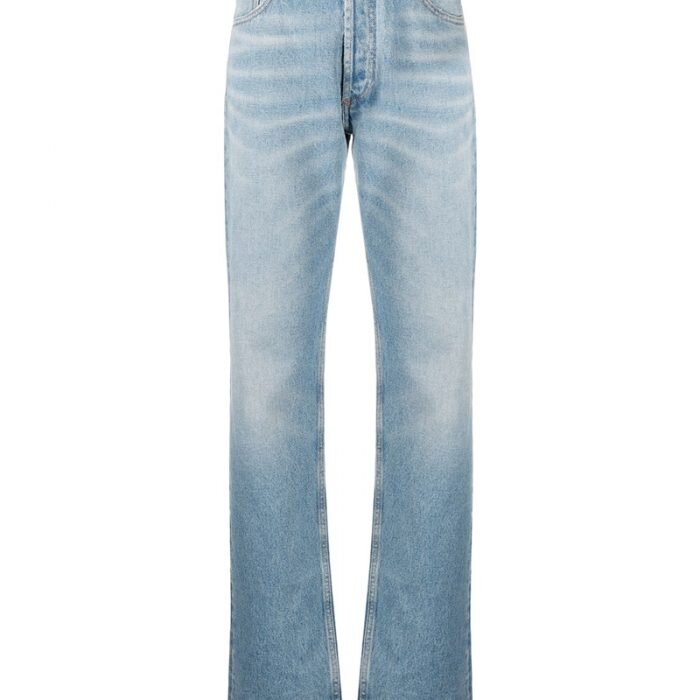 12 Best Boyfriend Jeans for a Laid-Back Look: Agolde, FRAME, & More