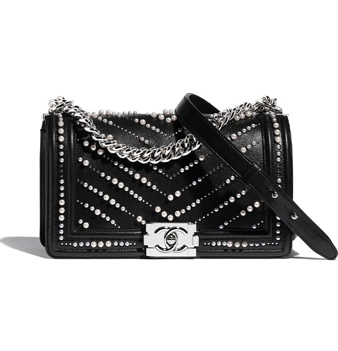 How to Buy the Iconic Chanel Boy Bag: Chanel Boy Bag Sizes & Styles