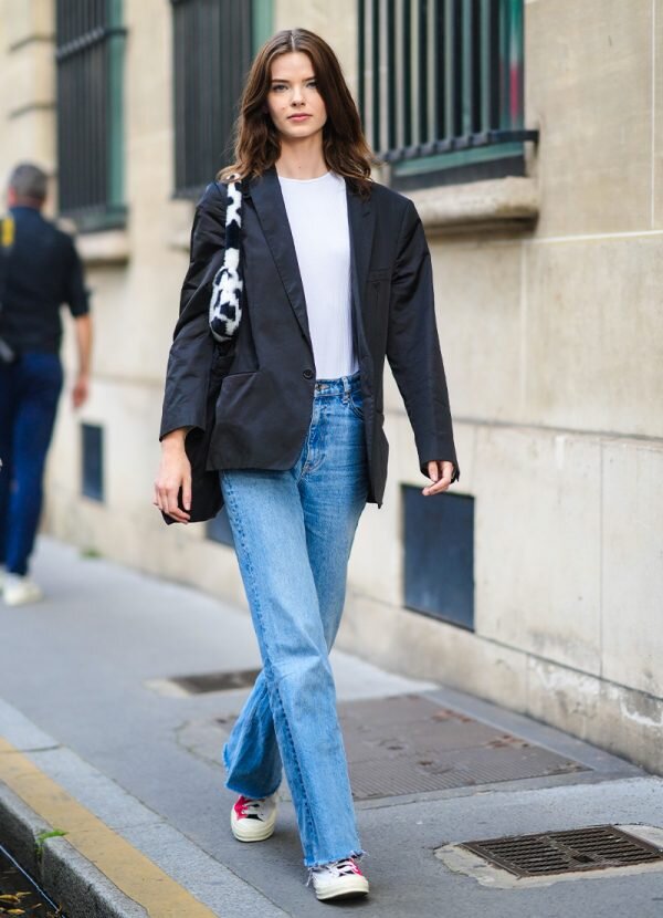 24 Trending Jean Styles : Wide-leg Jeans, Baggy Jeans, and More