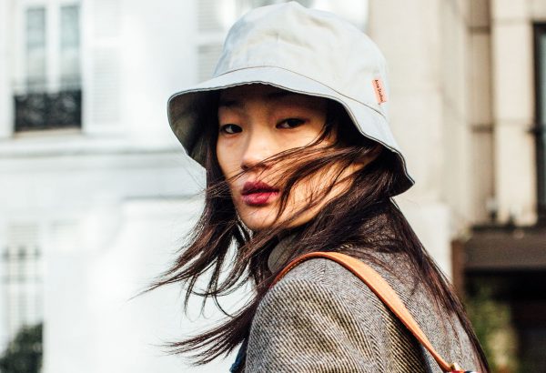 11 Bucket Hat Outfit Ideas: How to Wear a Bucket Hat