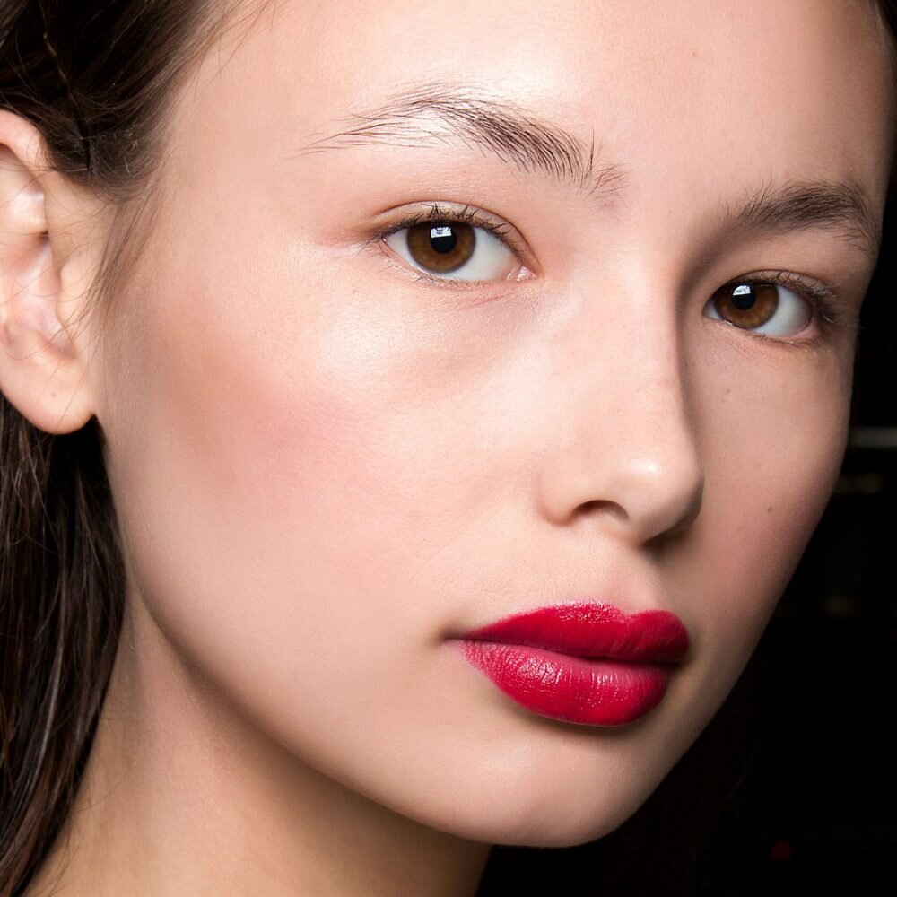 15 Best Fall Lipstick Colors 2022, According to Pros