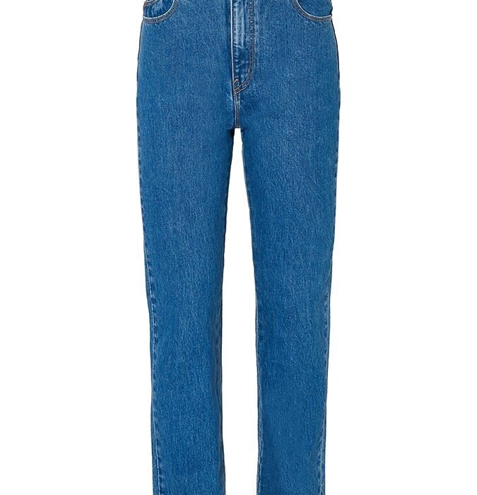 16 Essential Types of Jeans You Need in Your Wardrobe