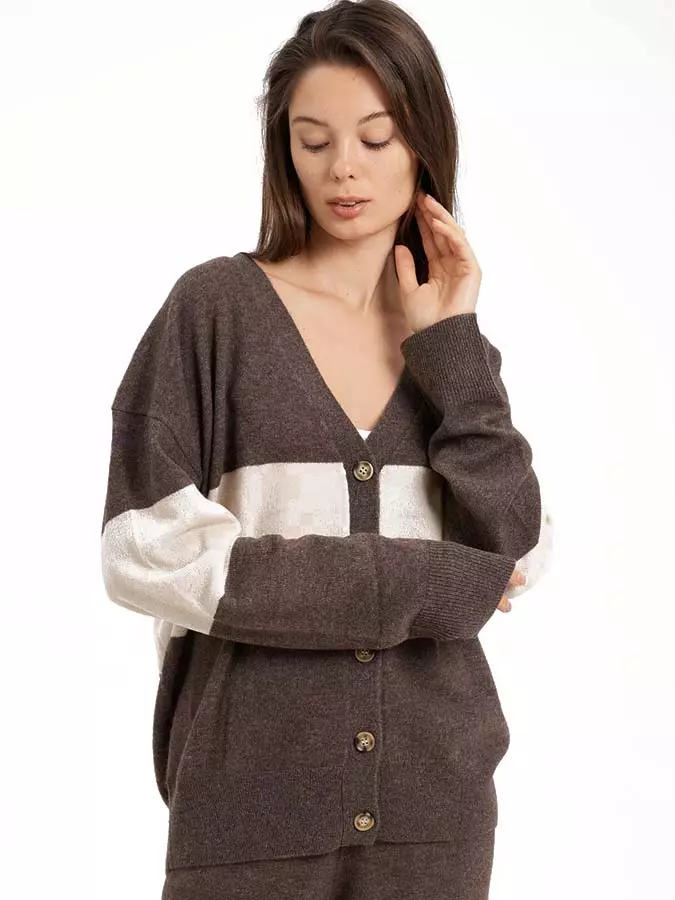 17 Best Cashmere Loungewear Sets 2022: Soft Cashmere Lounge Pieces