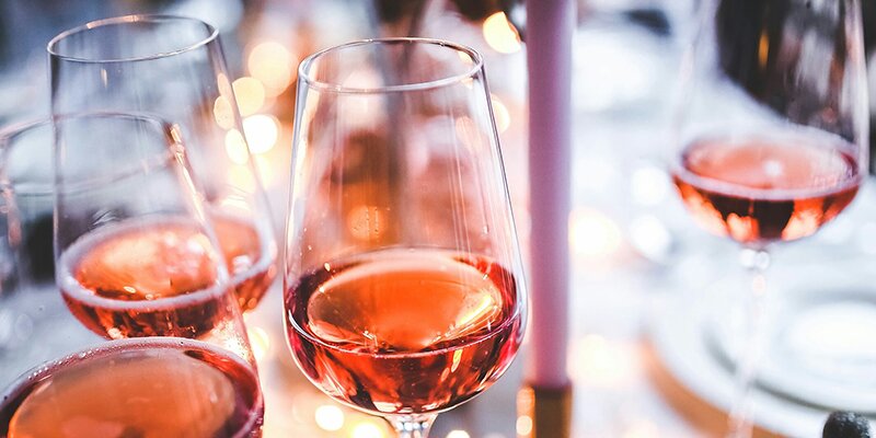 Best Holiday Wine Gifts: Holiday Wine Gift Guide