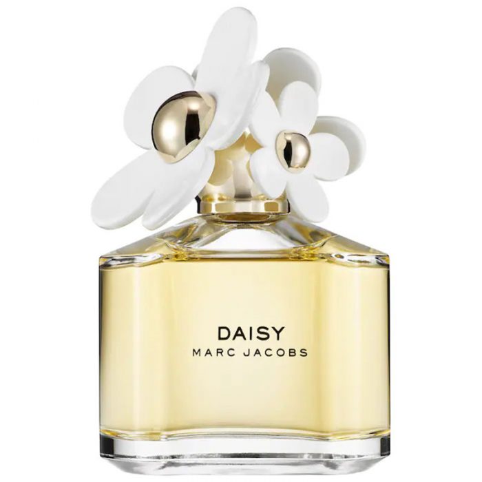 17 Best Sweet Perfumes 2022: Sweet-Semlling Fragrances