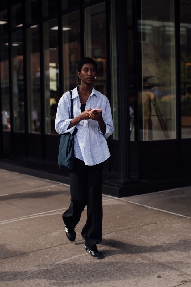 20+ Best New York Street Style Outfits from Spring 2025 Fashion Week