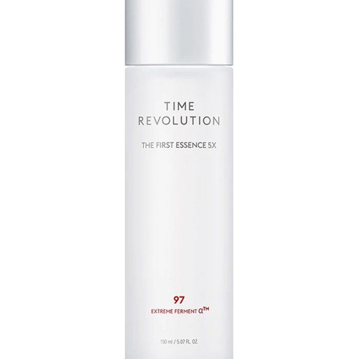 The 10 Best Korean Essences for Hydrated, Glowing Skin