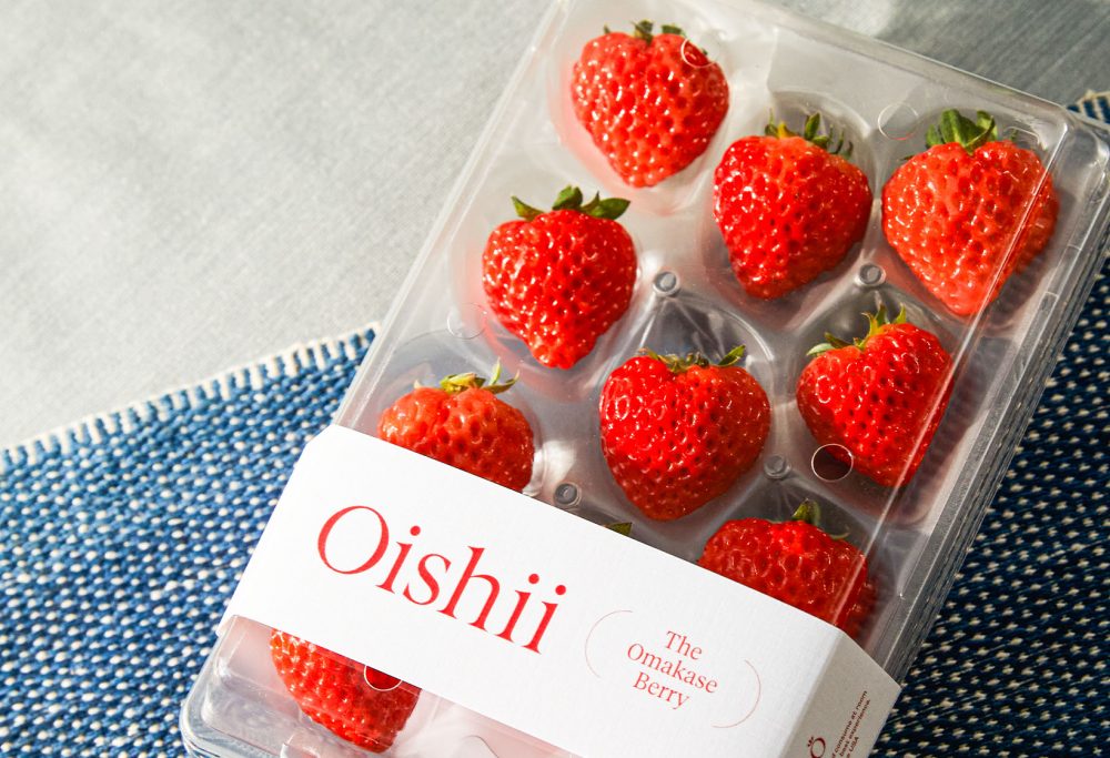 Oishii Omakase Strawberry Review Is the "Rich Mom" Berry Worth It?