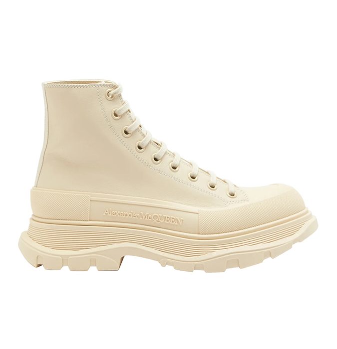 21 Best Chunky Sneakers for Women 2022: Trendiest Oversized Sneakers