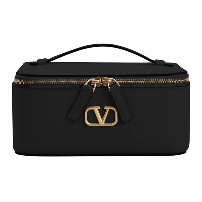 18 Best Designer Makeup Bags 2022 Cute, Functional Cosmetic Bags
