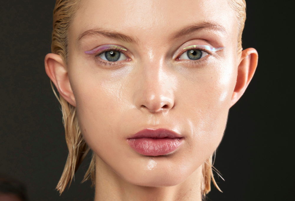 How to Get Glazed Donut Skin: Dewy, Glassy Skin Guide