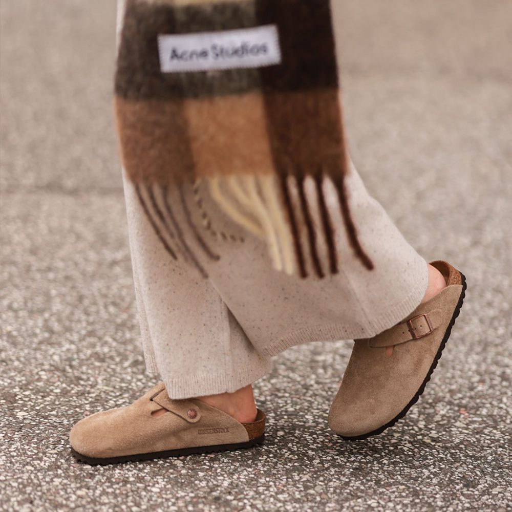 slip on heeled mules