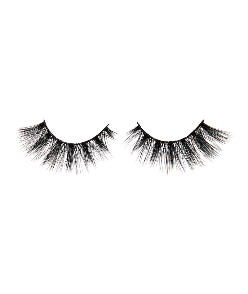 The 15 Best False Eyelashes, According to Makeup Artists