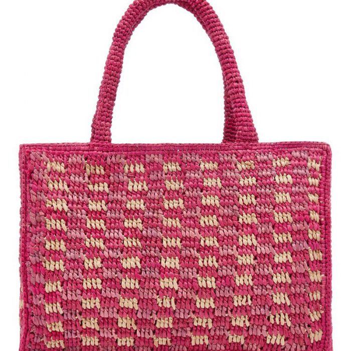 The 14 Best Pink Bags: Valentino, Jacquemus, and Versace