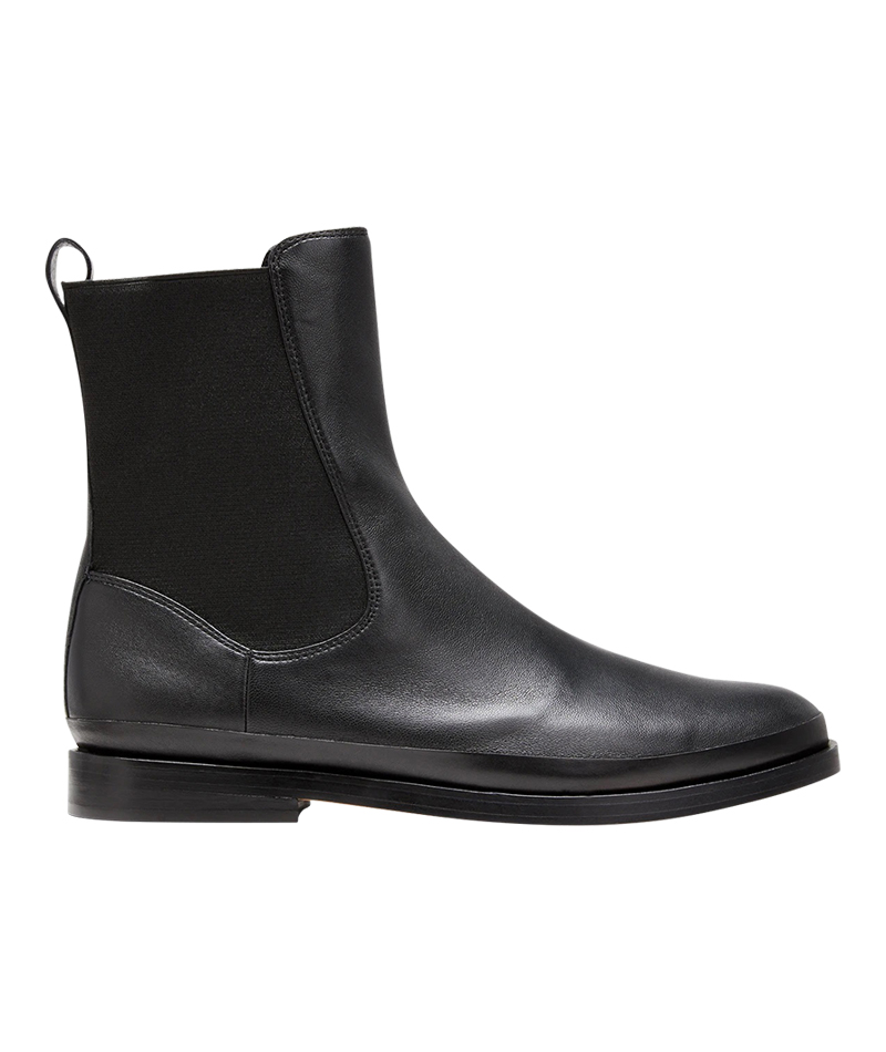17 Best Chelsea Boots for Women 2022 