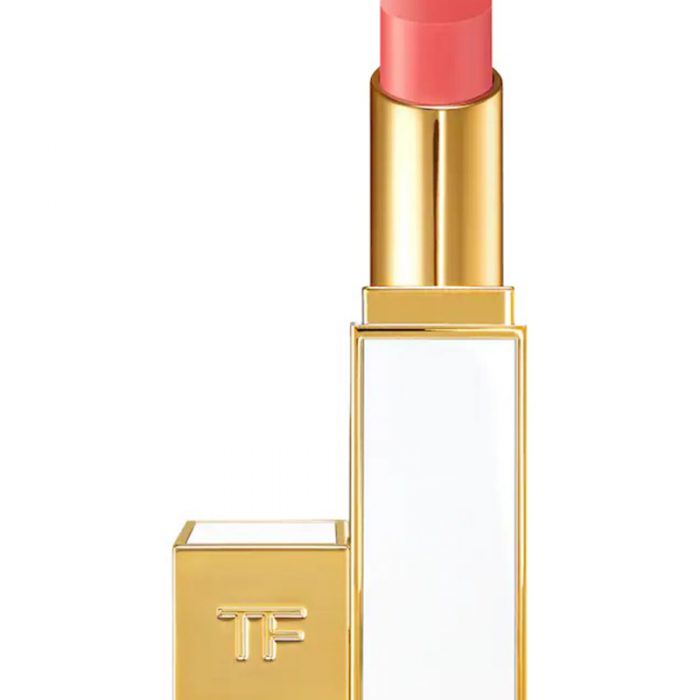 13 Best Glossy Lipsticks: High-Shine, Non-Sticky Lipsticks