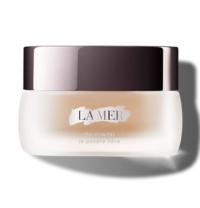 La Mer Powder Review 2023: Is the Translucent Setting Powder Worth It?