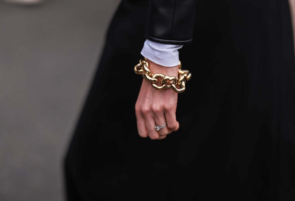 16 Best Chain Bracelets to Add to Your Stack: Dainty, Chunky, & More