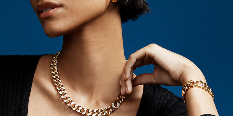 They’ll Fall in Love with These Timeless Jewelry Gifts