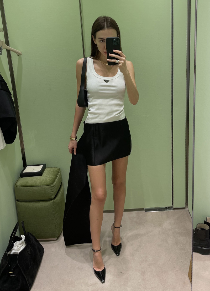 What to Wear on New Year's Eve: 4 Understated Outfits We Love