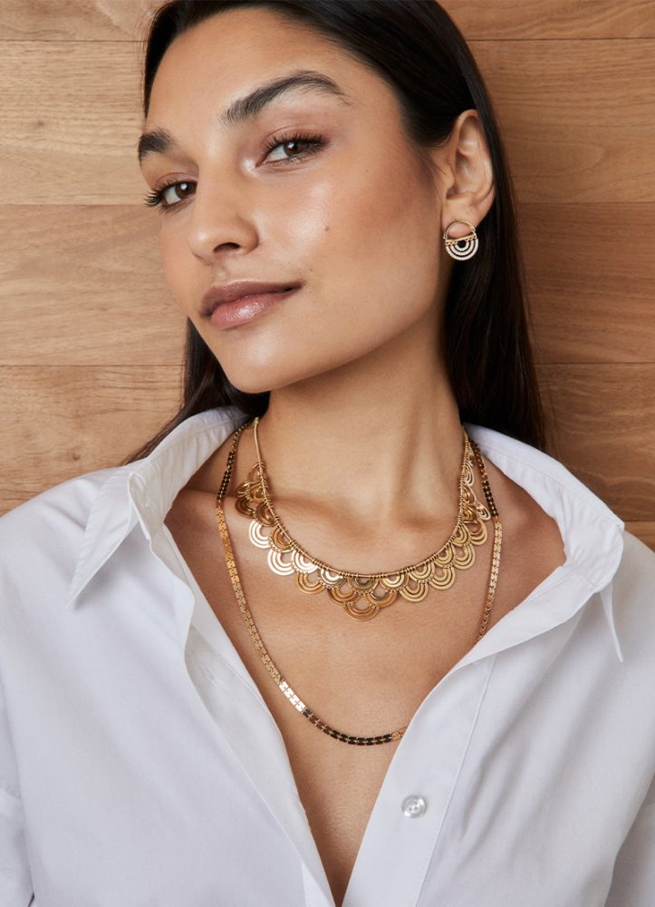 4 Jewelry Styling Tips to Make Your Outfits Pop This Season