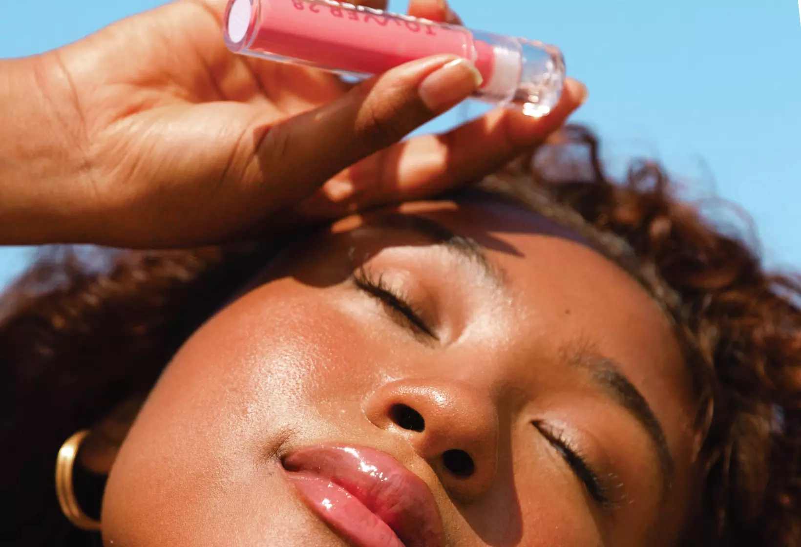 Avoid Skin Sensitivity With These Hypoallergenic Makeup Brands