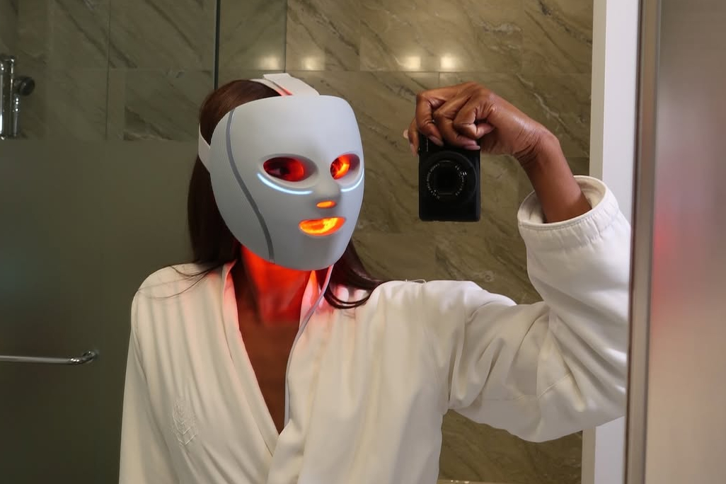 The Best Red Light Therapy Masks, According to a Celebrity Facialist