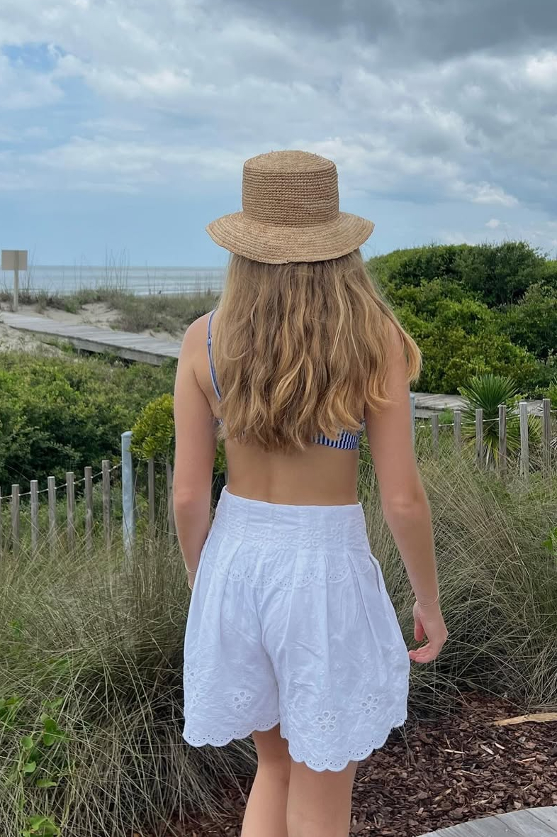 Up Your Vacation Outfit Game with These Nantucket-Inspired Dress Codes