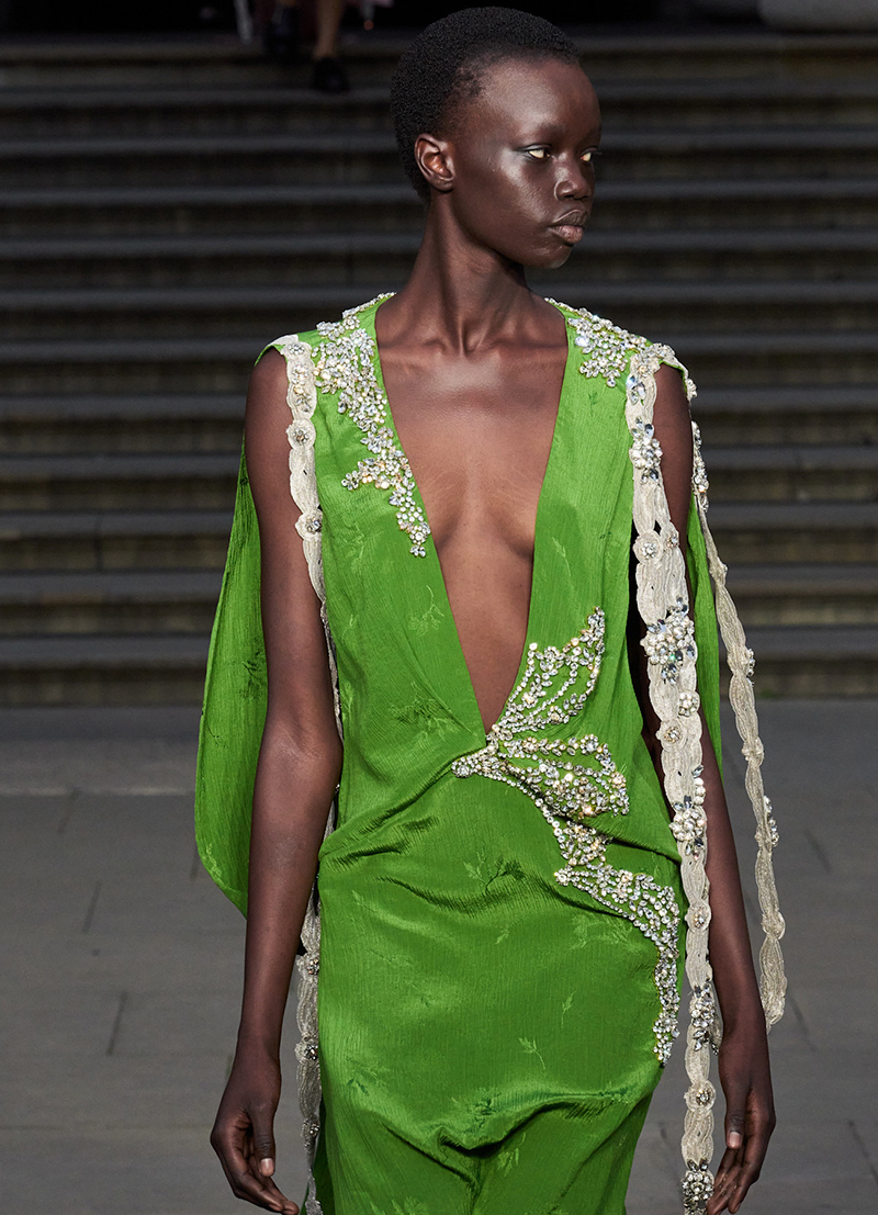 London Fashion Week Spring Summer Trends