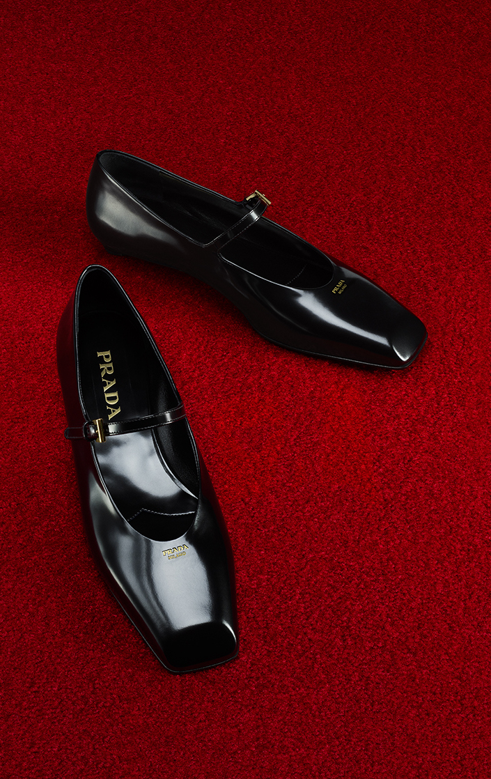 5 Prada Essentials for a Chic Winter Wardrobe