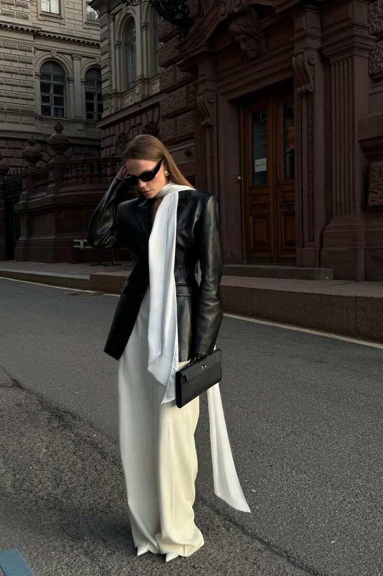 How to Style a Scarf, According to a Fashion Editor