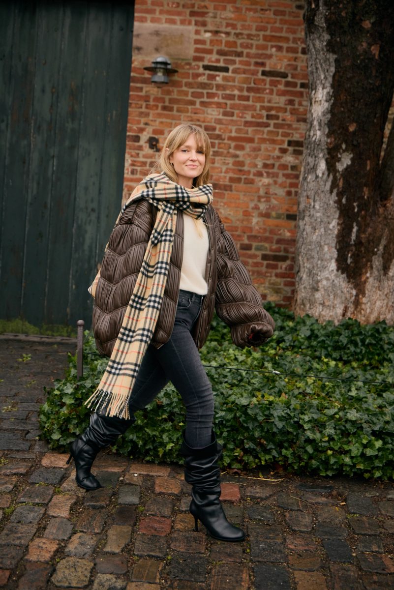 Scandinavian Scarf Styling