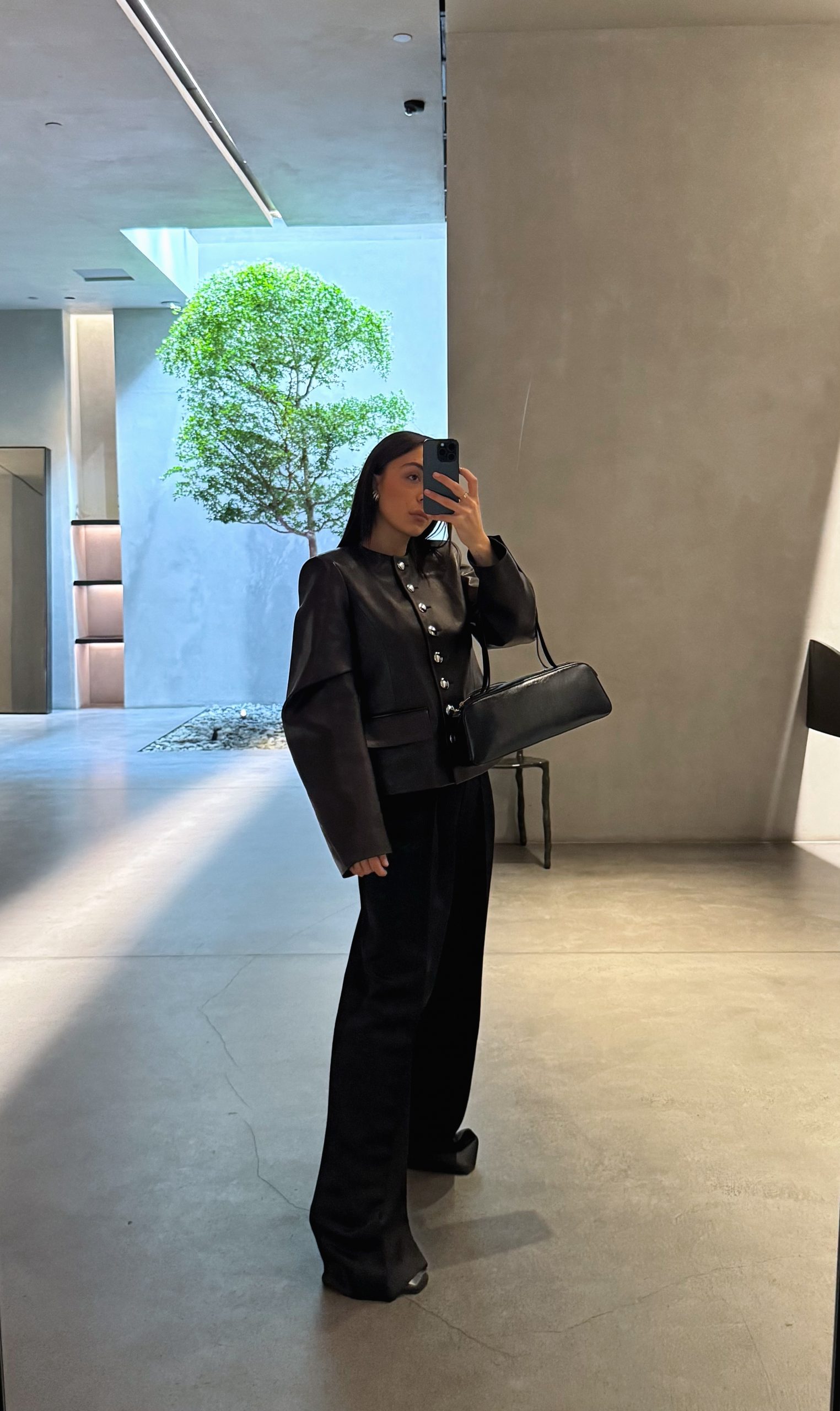 Editor Try-on Khaite